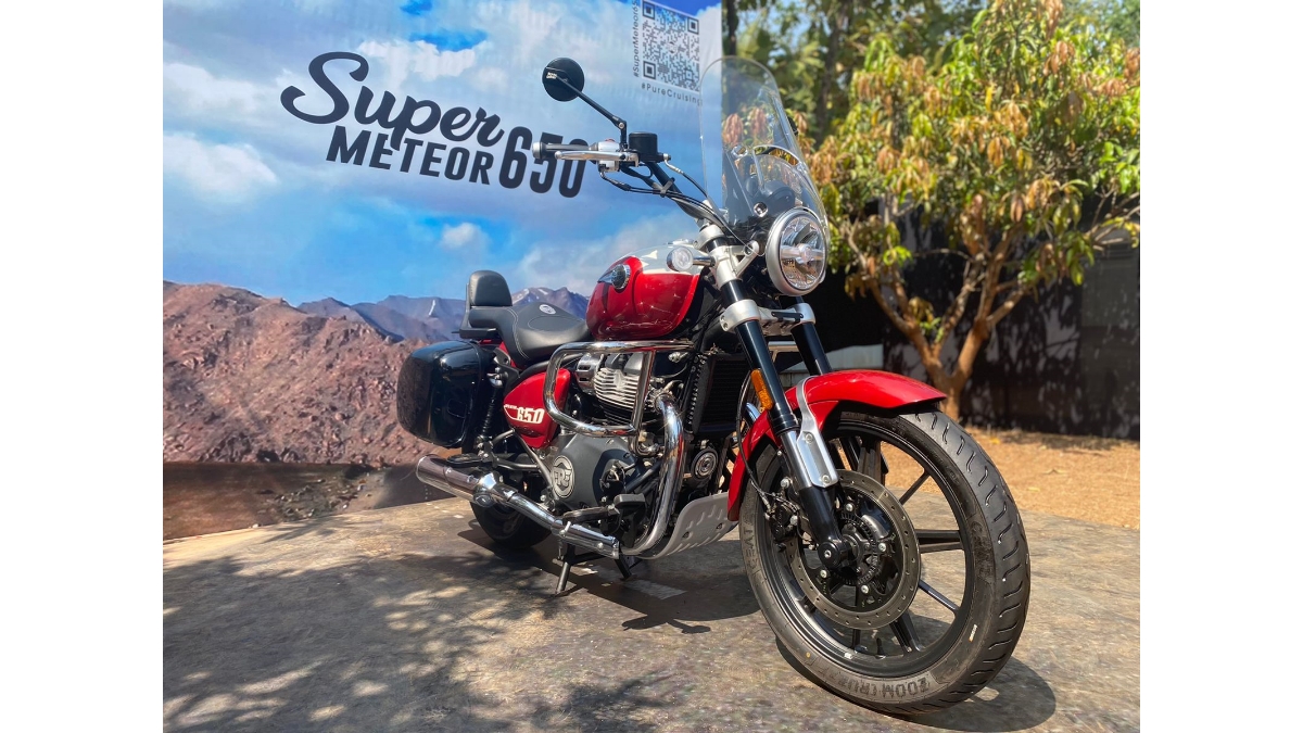 Royal Enfield Super Meteor 650 unveiled, India launch January 2023 - Bike News | The Financial ...