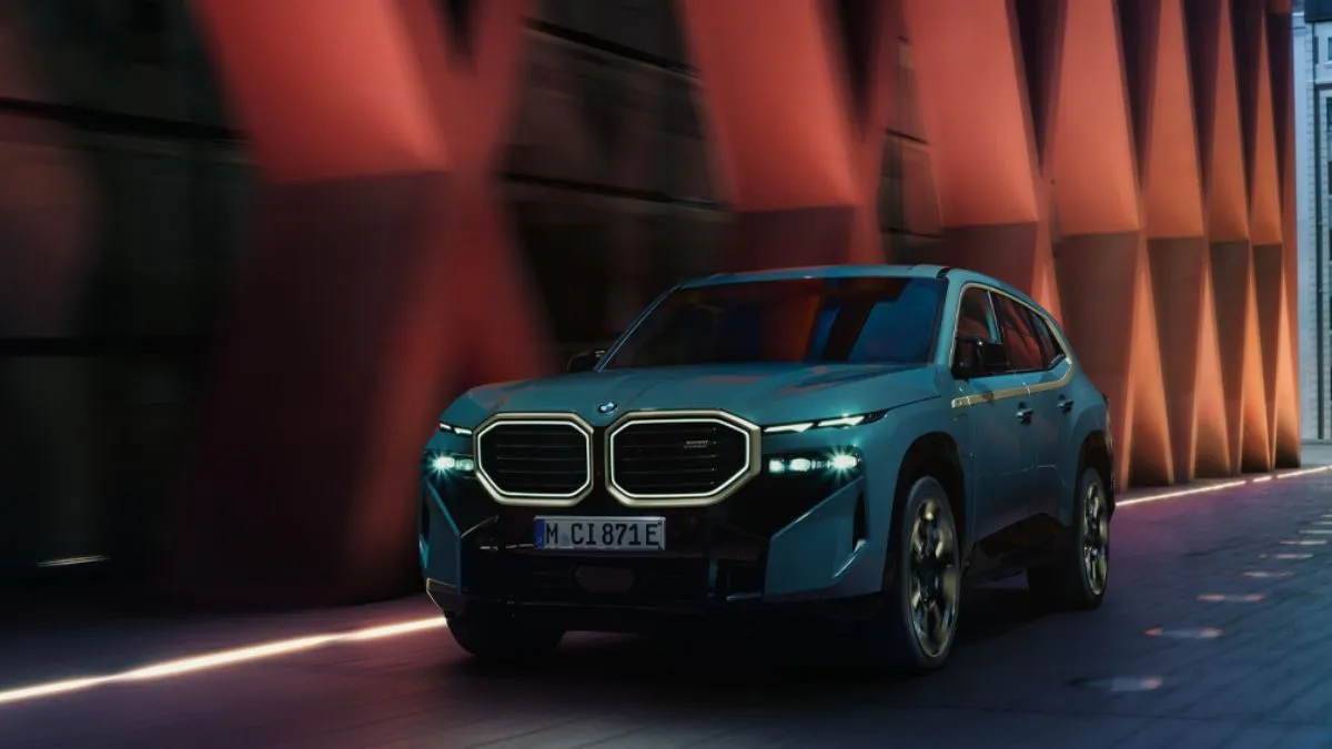 BMW XM hybrid launched in India at Rs 2.60 crore - Car News | The ...