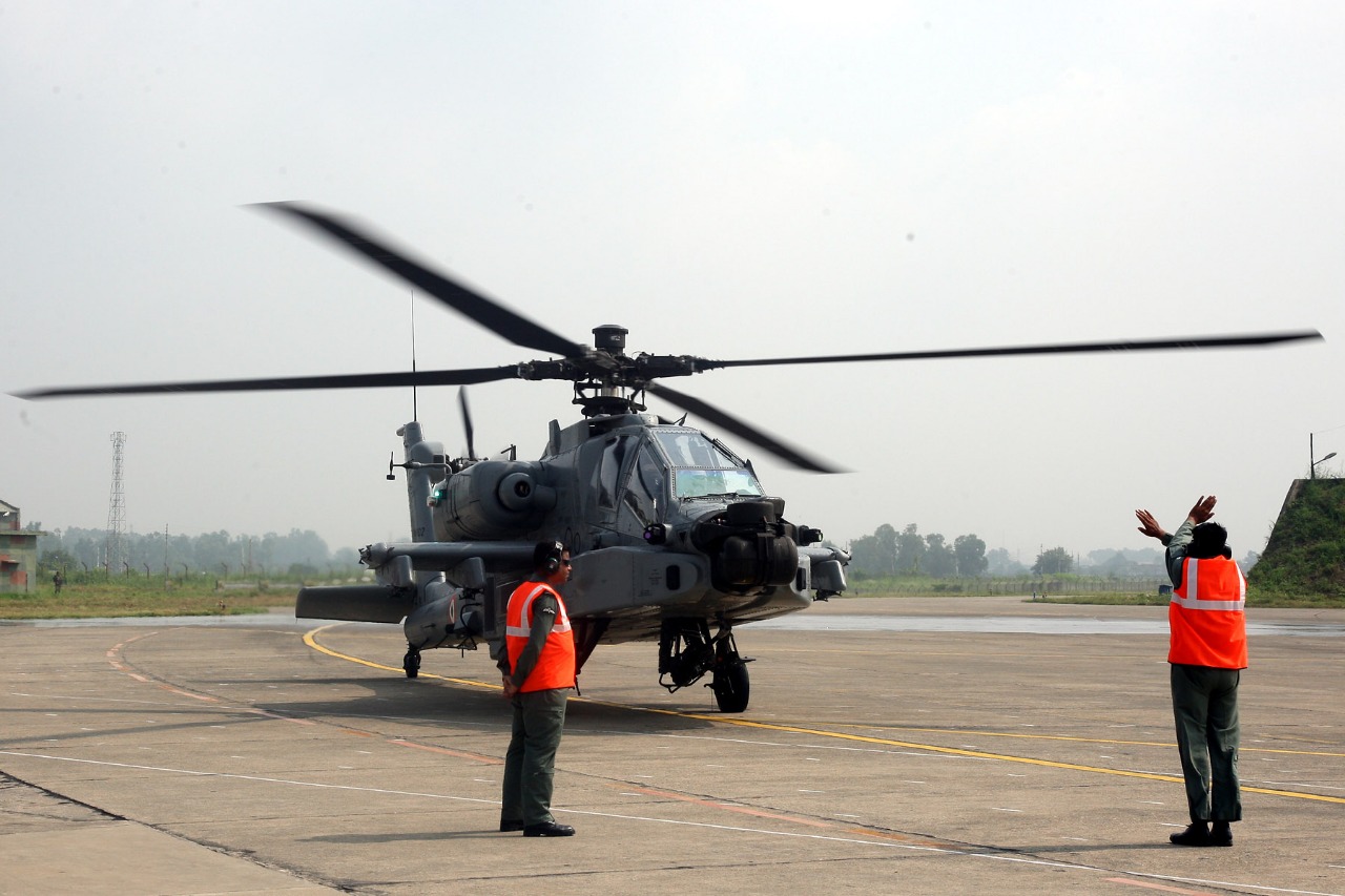Apache for the Indian Army to land in 2024; will have indigenous ...