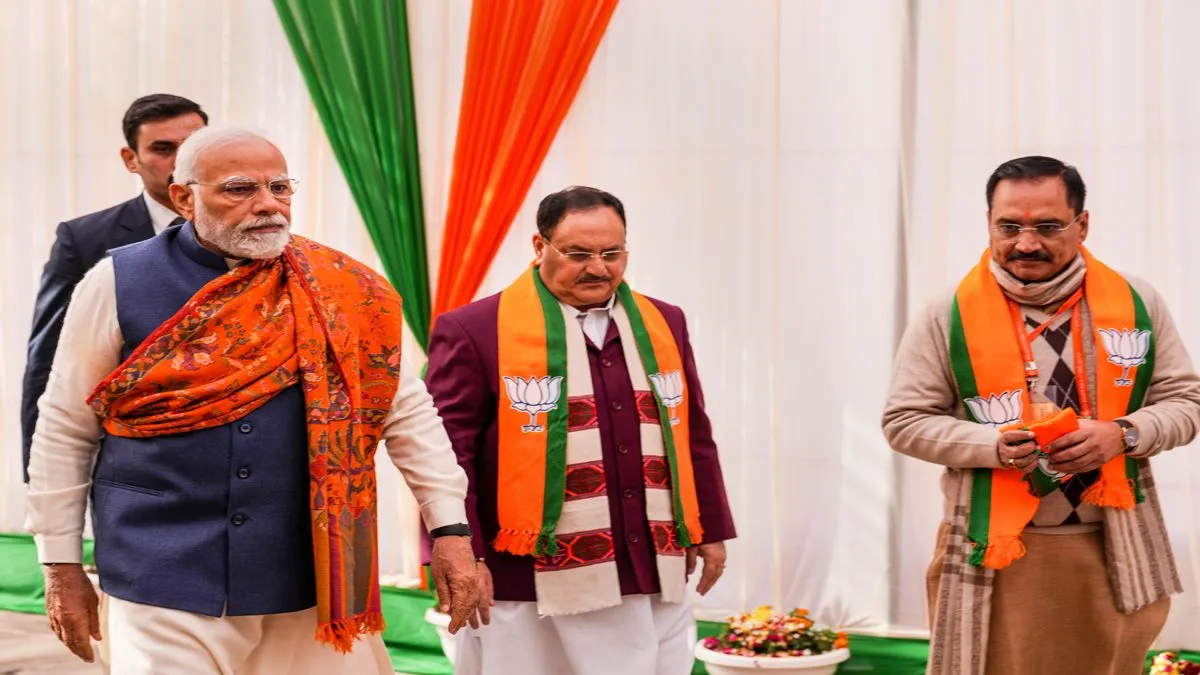 Reach out to all sections of society, including minorities: PM Modi to ...