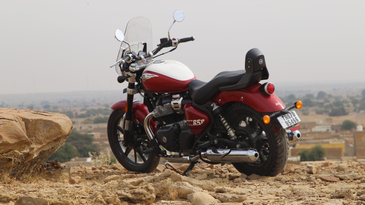 Royal Enfield Super Meteor 650 colour variants image gallery - gallery ...