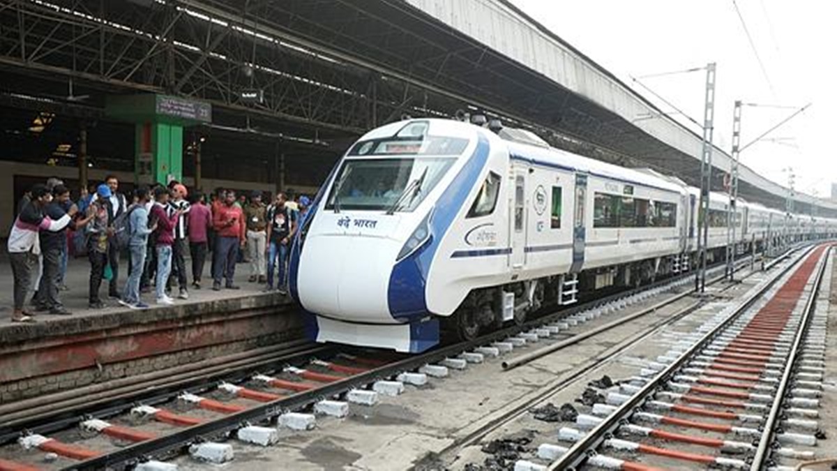 Howrah-New Jalpaiguri Vande Bharat Express: Post stone-pelting incidents, are passengers still ...