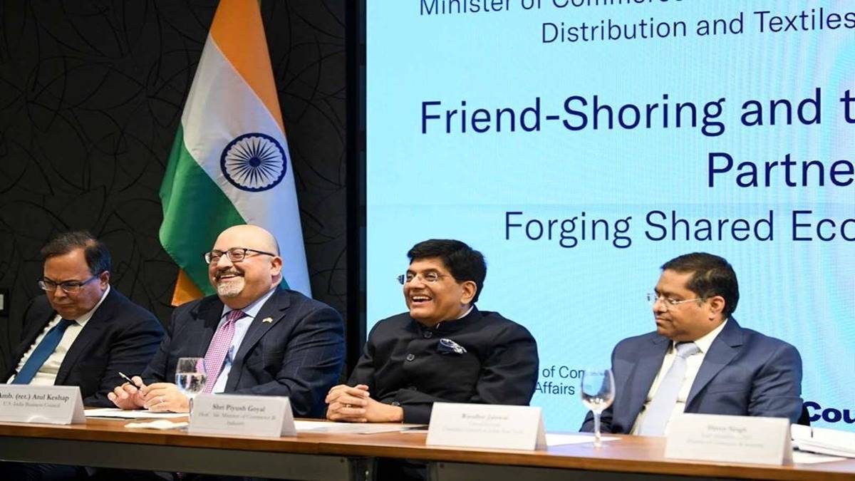 Piyush Goyal discusses investment opportunities, bilateral trade ...