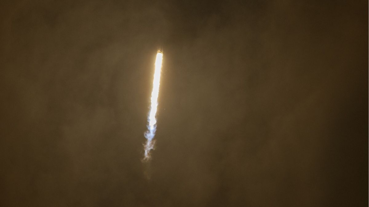 Rockets hit US base in east Syria without causing losses - World News ...