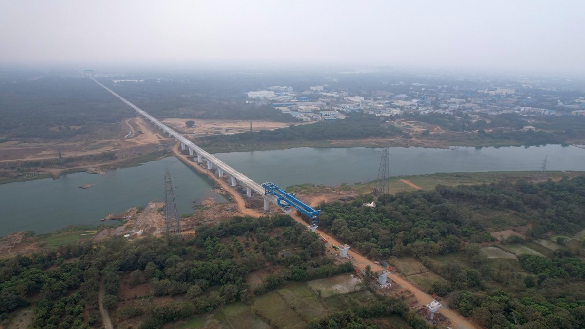 Mumbai-Ahmedabad high-speed rail corridor: Construction work in full ...