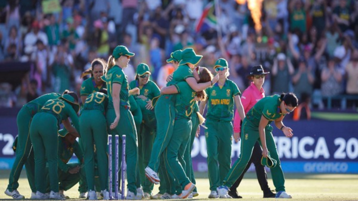 Host South Africa reach maiden Women’s T20 World Cup final with upset win over England - Sports ...