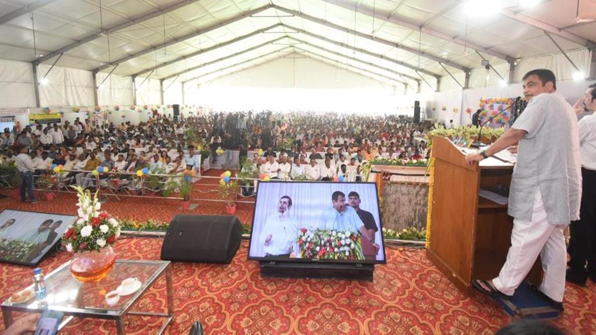 Nitin Gadkari lays foundation stone of ‘divyang anubhuti inclusive park ...