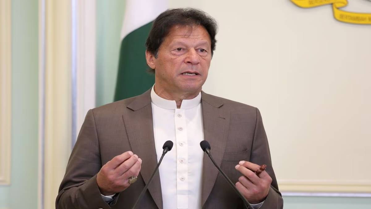 Non-bailable warrant against former premier Imran Khan suspended in judge threats case - World ...