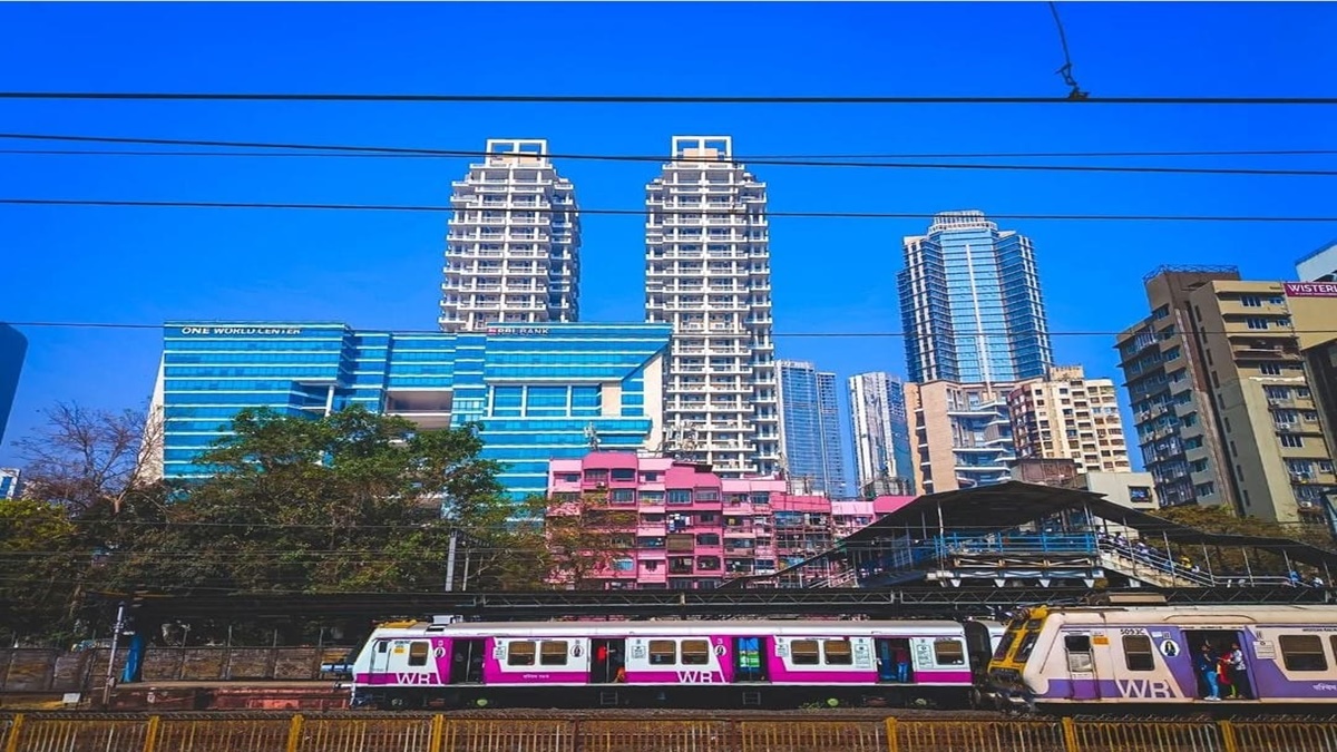 Now track local trains on smartphones! Here’s how Indian Railways ...