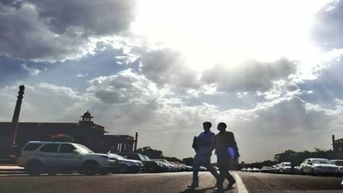 Delhi weather update: Maximum temperature in national capital to be 34 ...