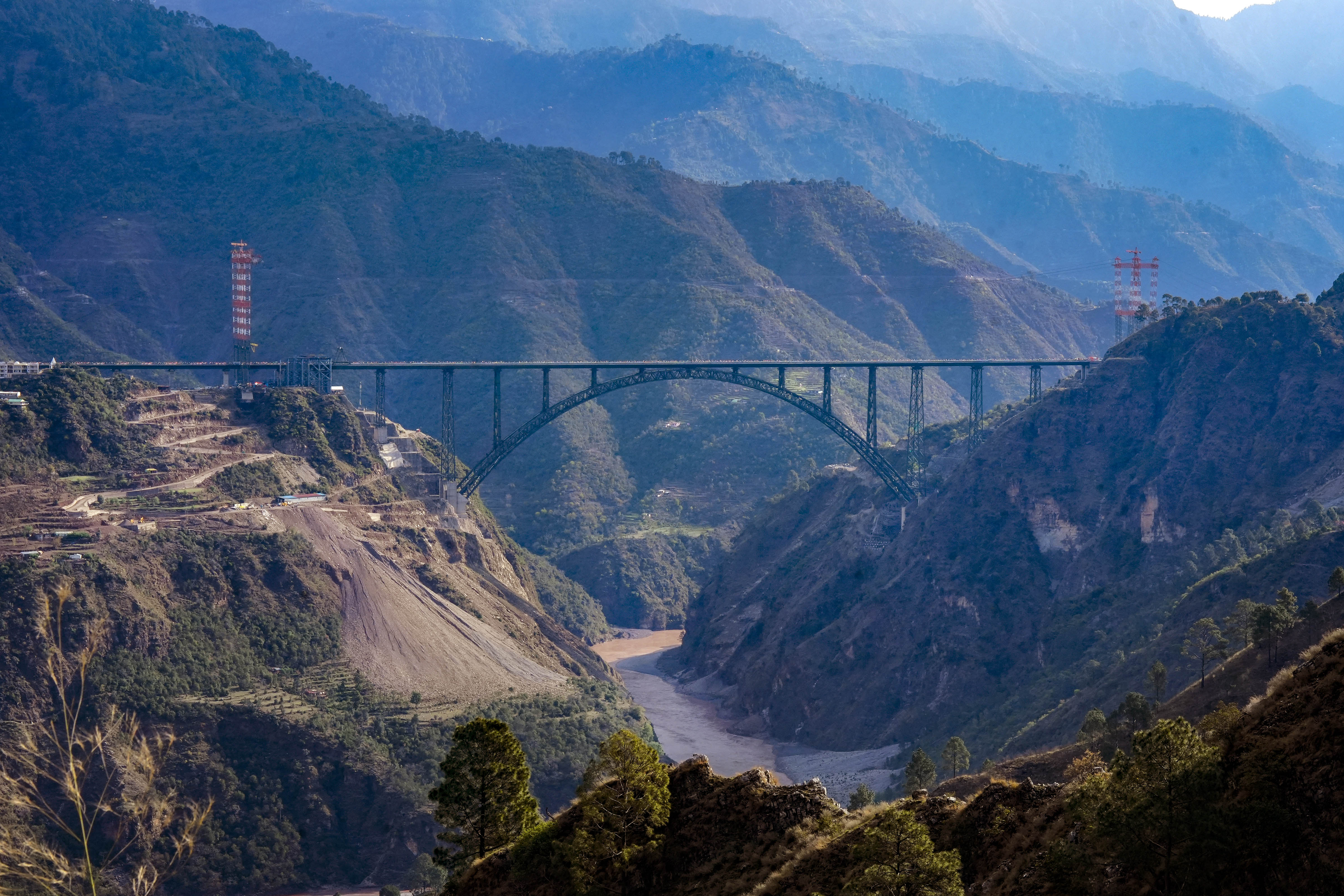 Indian Railways’ Anji Khad and Chenab bridge may get operational by ...