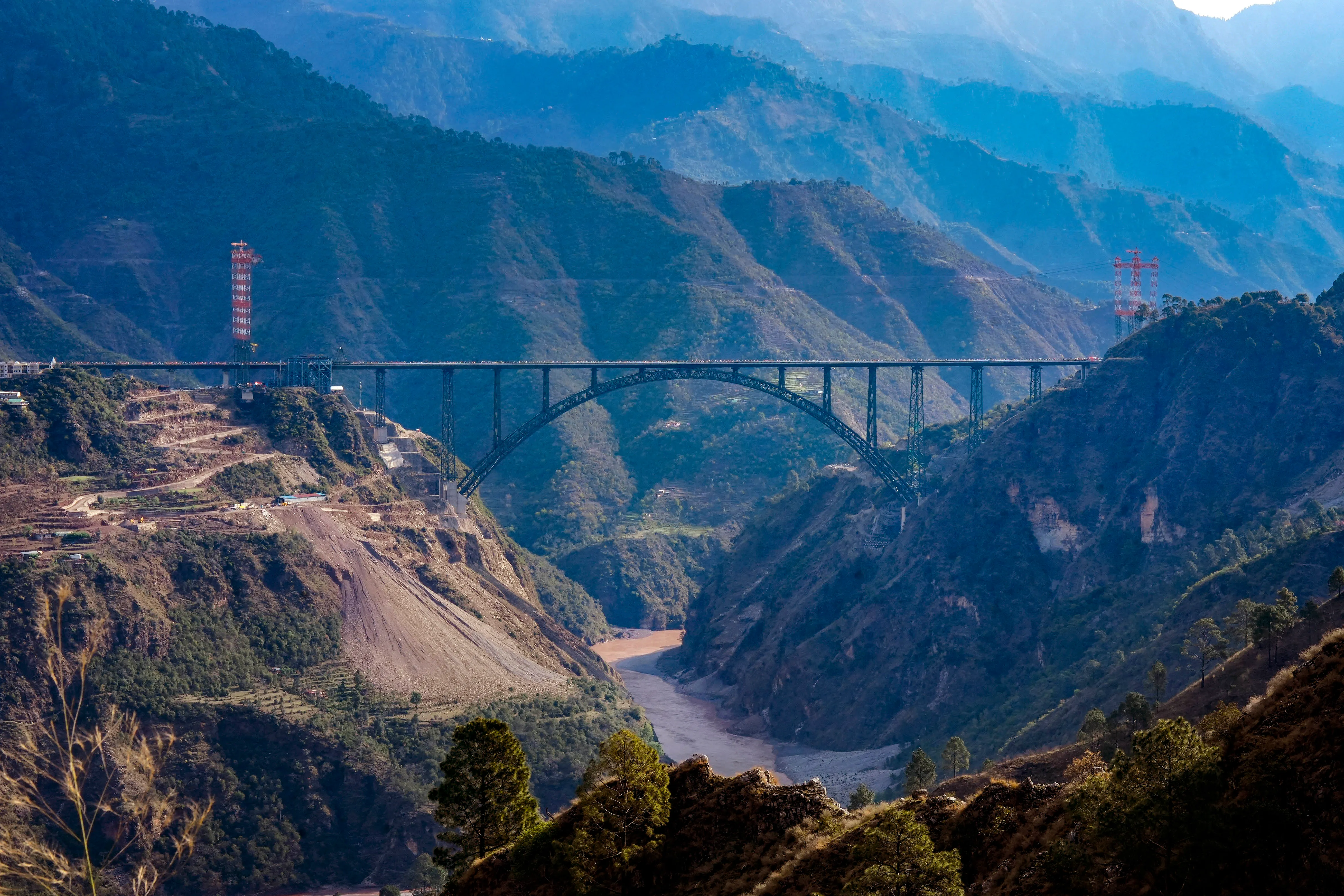 Indian Railways’ Anji Khad and Chenab bridge may get operational by year-end – See Photos ...