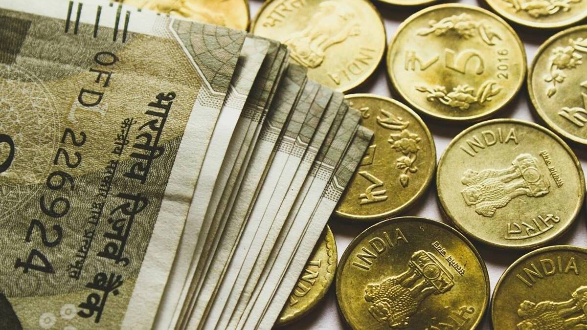 Rupee likely to strengthen towards 79 by end-FY24: UBS Securities ...