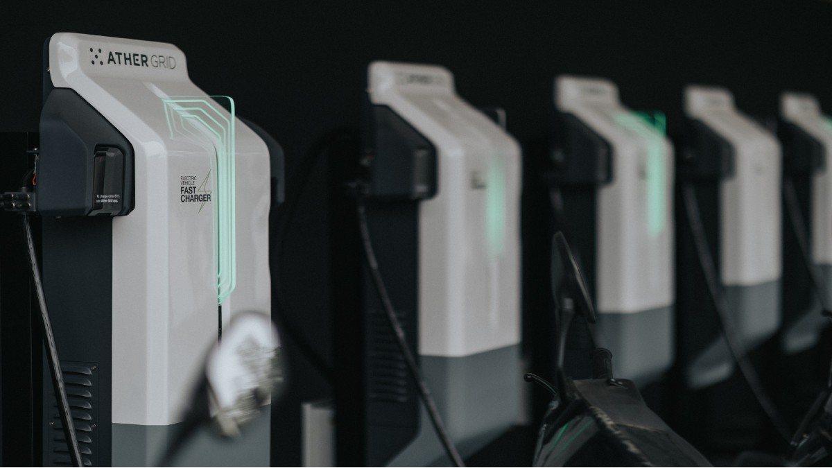 Ather Energy installs 100th fast-charging station in Bengaluru - Bike ...