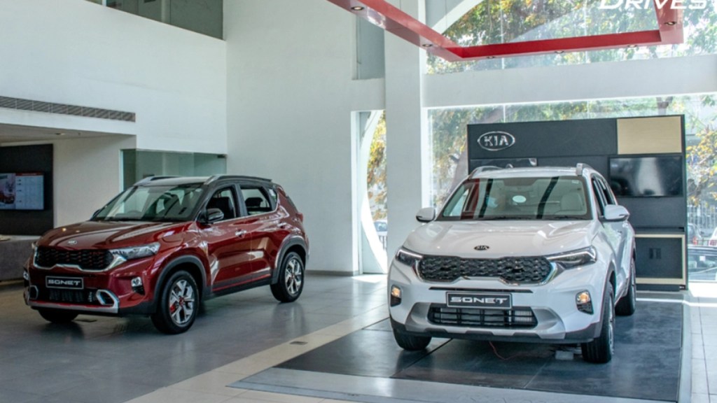 Auto dealers’ revenue to grow by upto 13% in FY2024 says ICRA - Express Mobility News | The ...