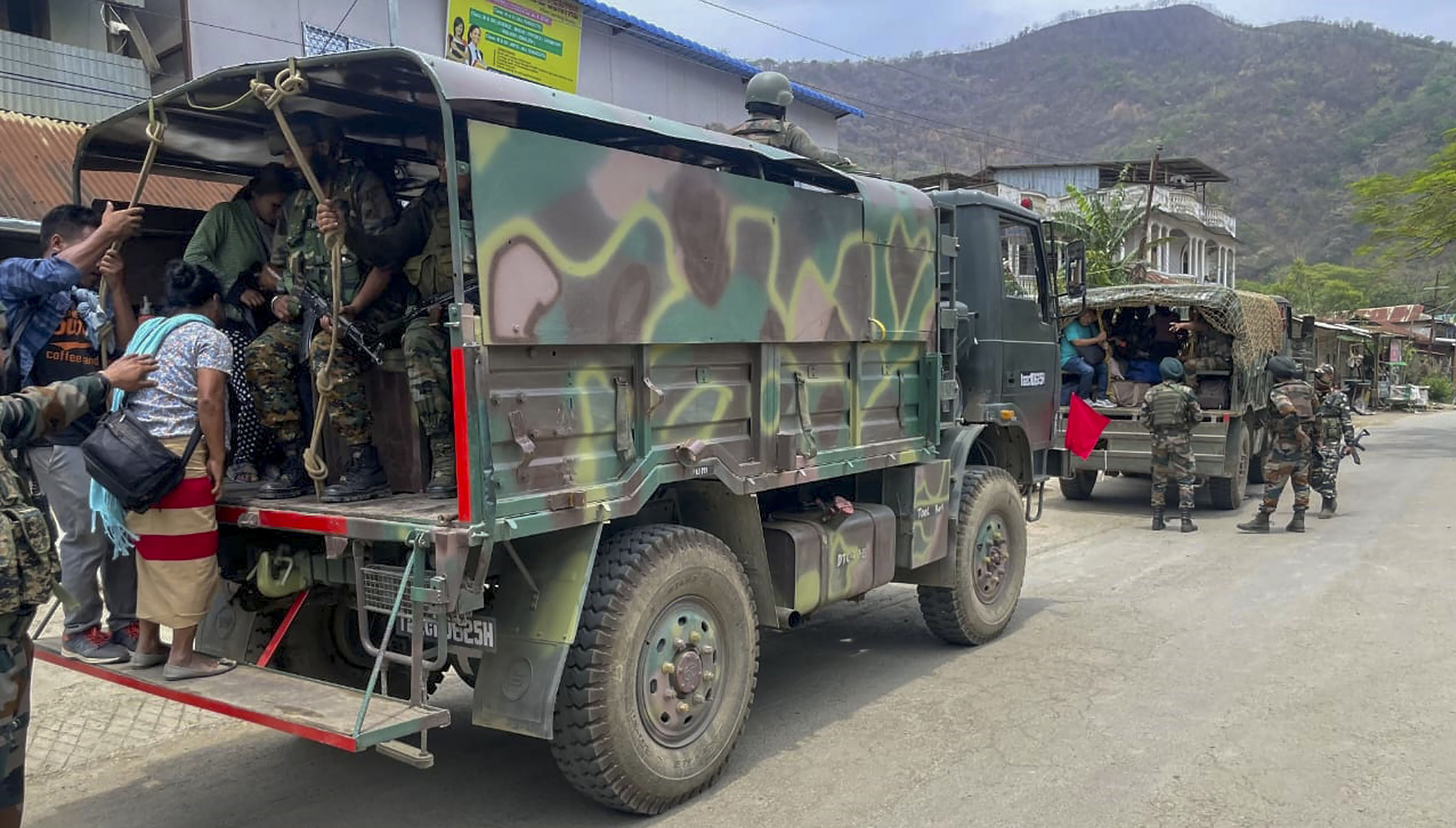 Manipur violence: Curfew relaxed in Imphal, 54 killed in deadly violence since May 3 – Top ...