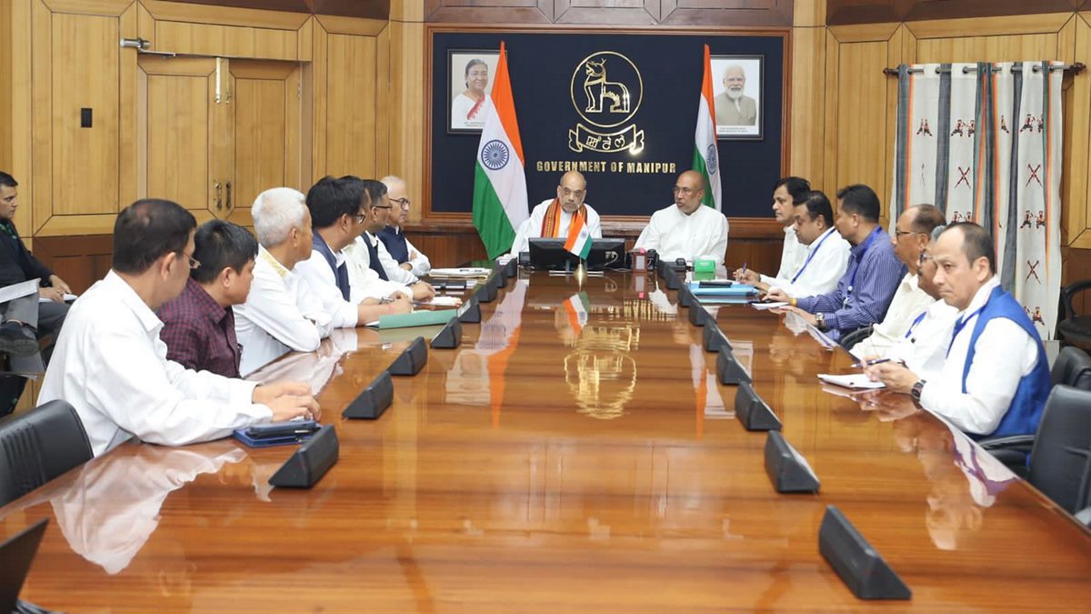 Amit Shah in violence-hit Manipur to assess situation, meetings to continue today - India News ...