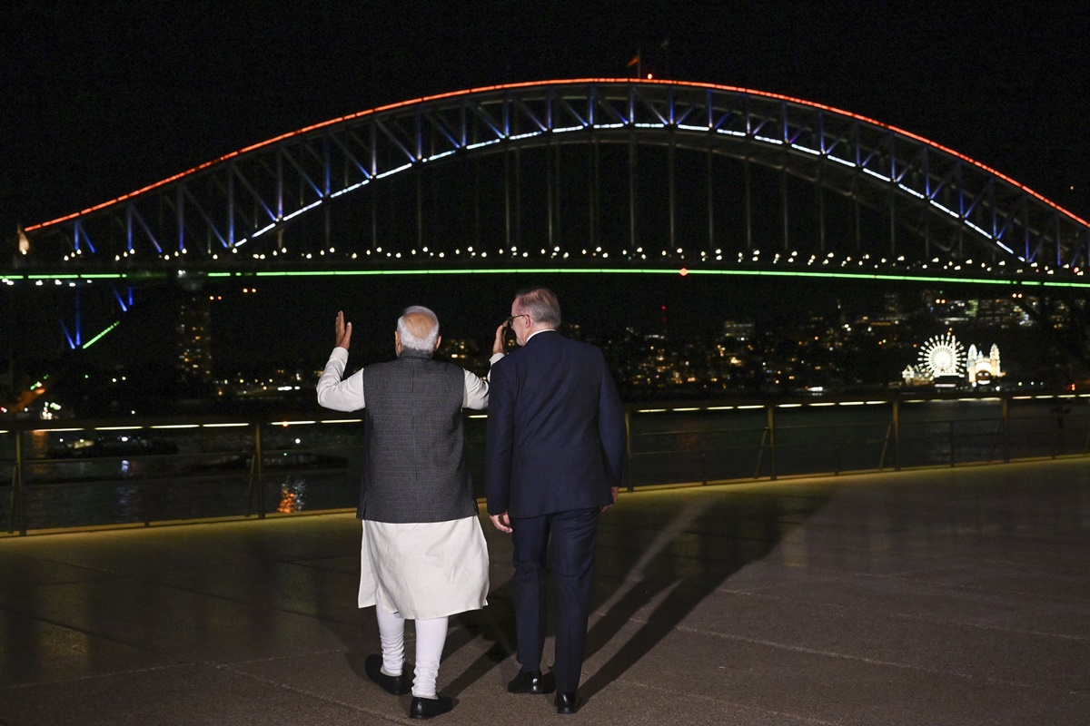 PM Modi’s rockstar welcome in Sydney lights up Australia in tricolour | See Photos - business ...