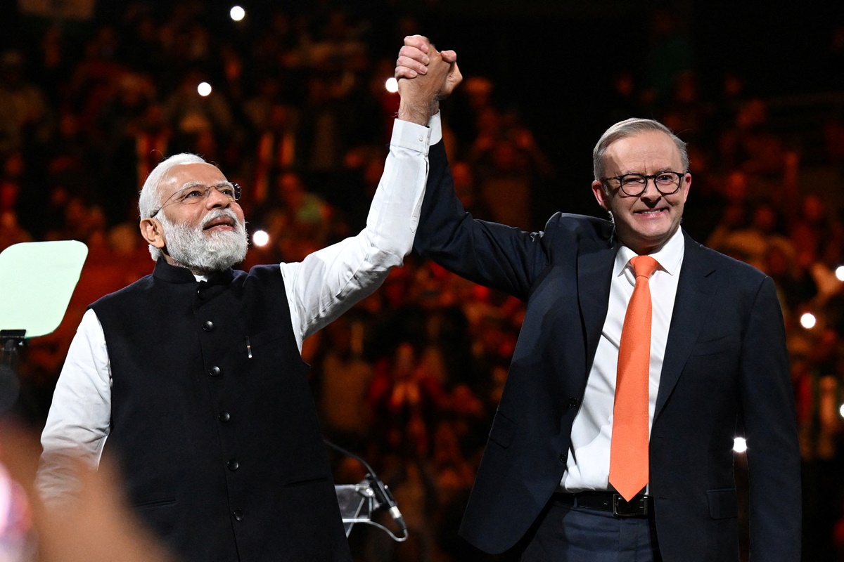PM Modi’s rockstar welcome in Sydney lights up Australia in tricolour | See Photos - business ...