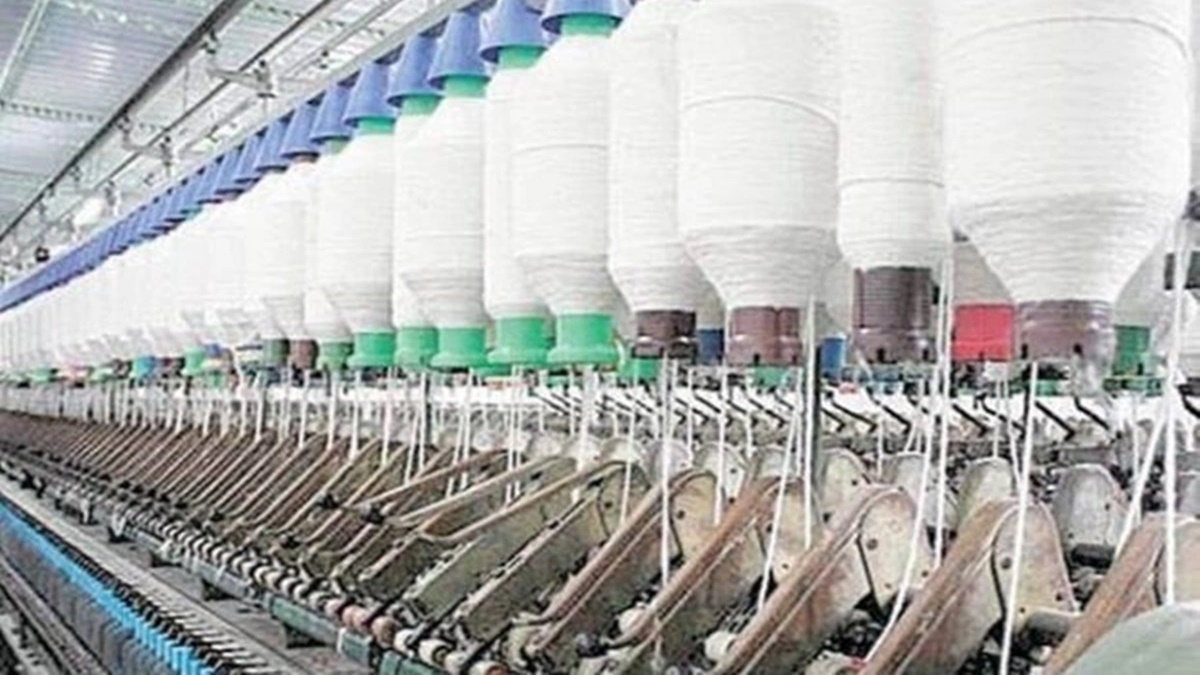 Gujarat textile Industry facing demand crunch - Industry News | The Financial Express