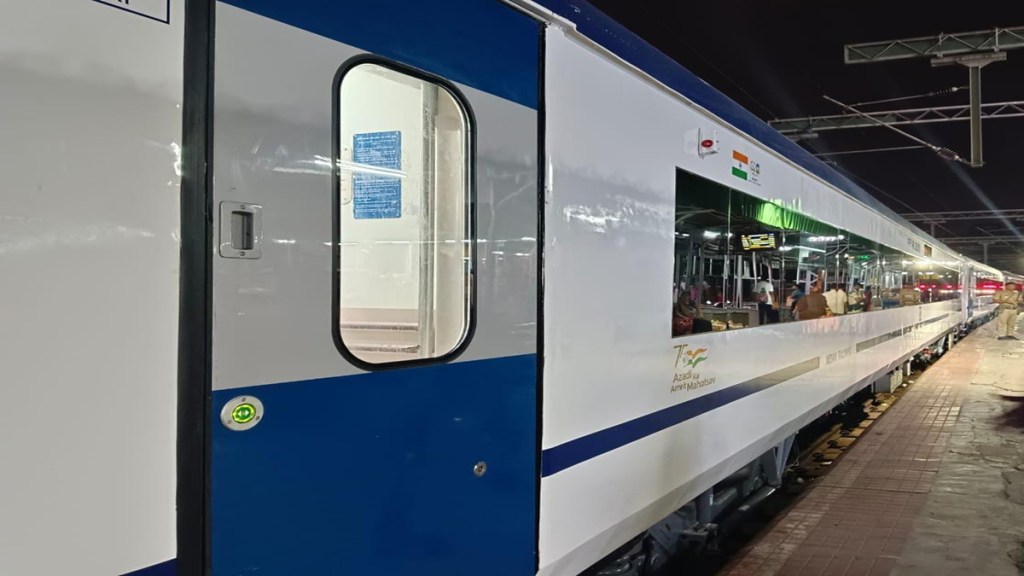 Another Vande Bharat Express for South India! Indian Railways conducts the trial run of semi ...