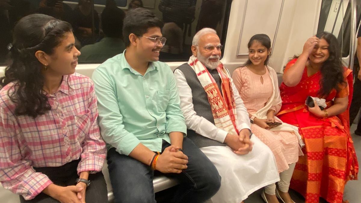 PM Modi travels on Delhi Metro to attend Delhi University centenary ...