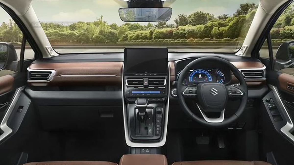 Maruti Suzuki Invicto vs Toyota Innova Hycross comparison: What to ...