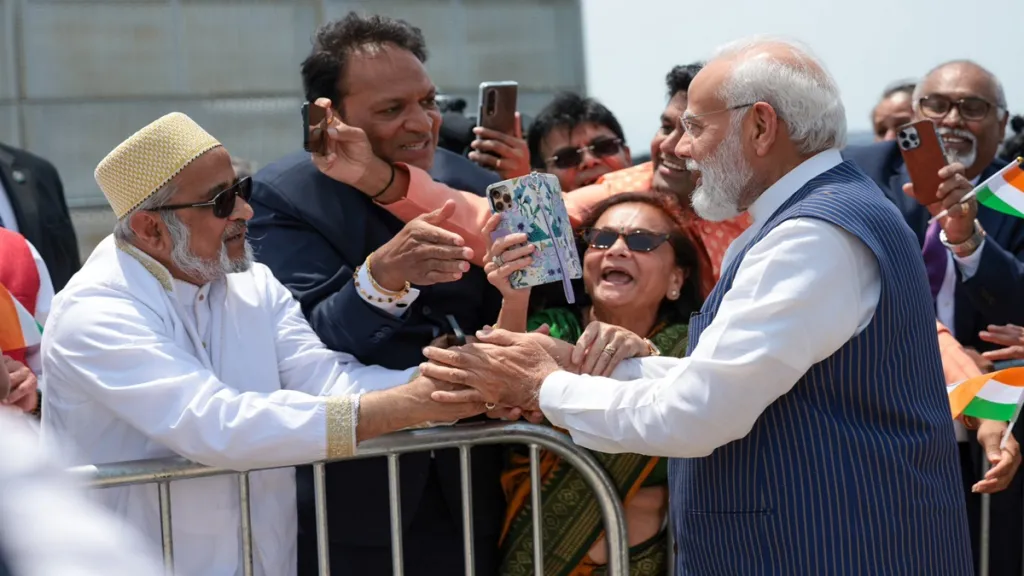 PM Modi's US visit LIVE: Touchdown! New York buzzes with excitement as PM Modi lands, Mega 4-day ...
