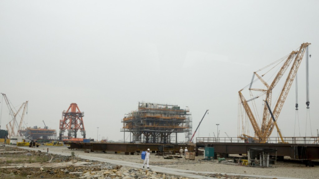 China expands oil exploration to cut dependency on imports - Express Mobility News | The ...