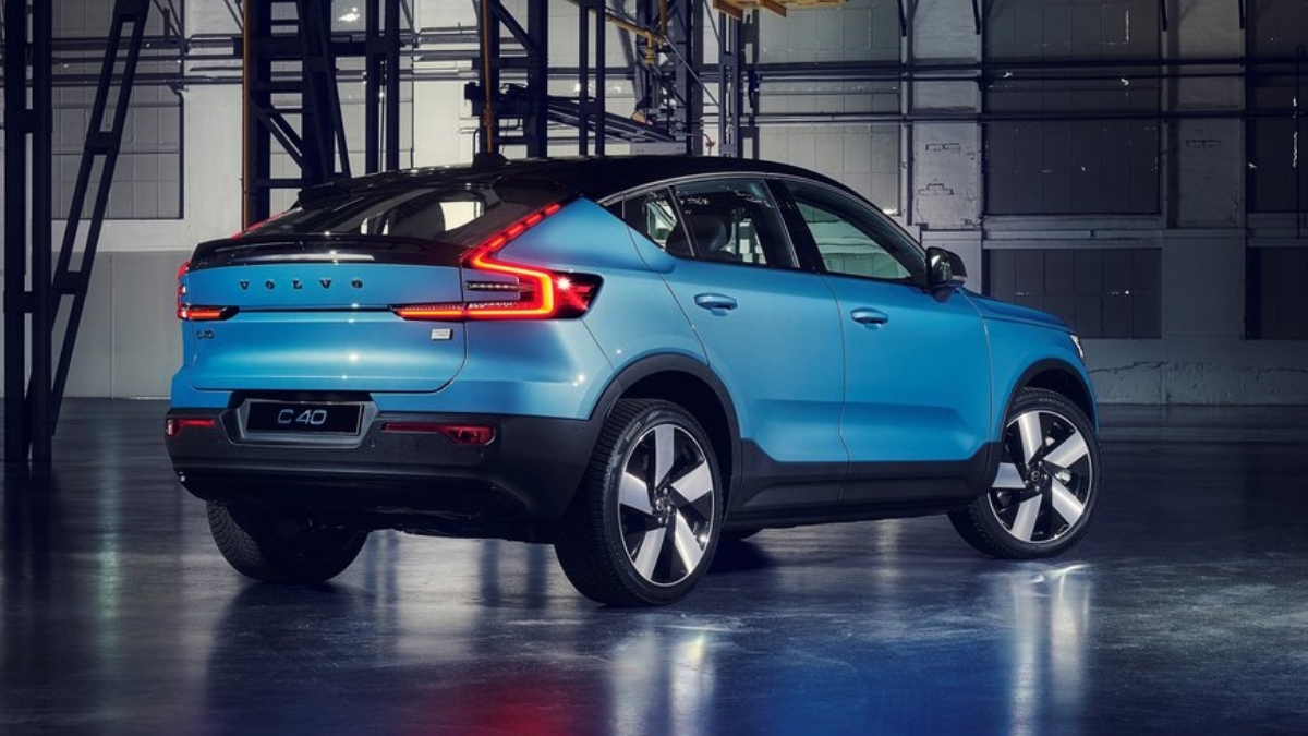 Volvo C40 Recharge EV India debut today: Expected price, specs ...