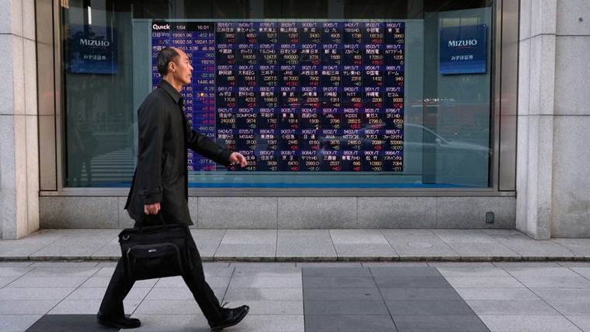 Global Markets: Rate worries, stalling economies cast pall over stock ...