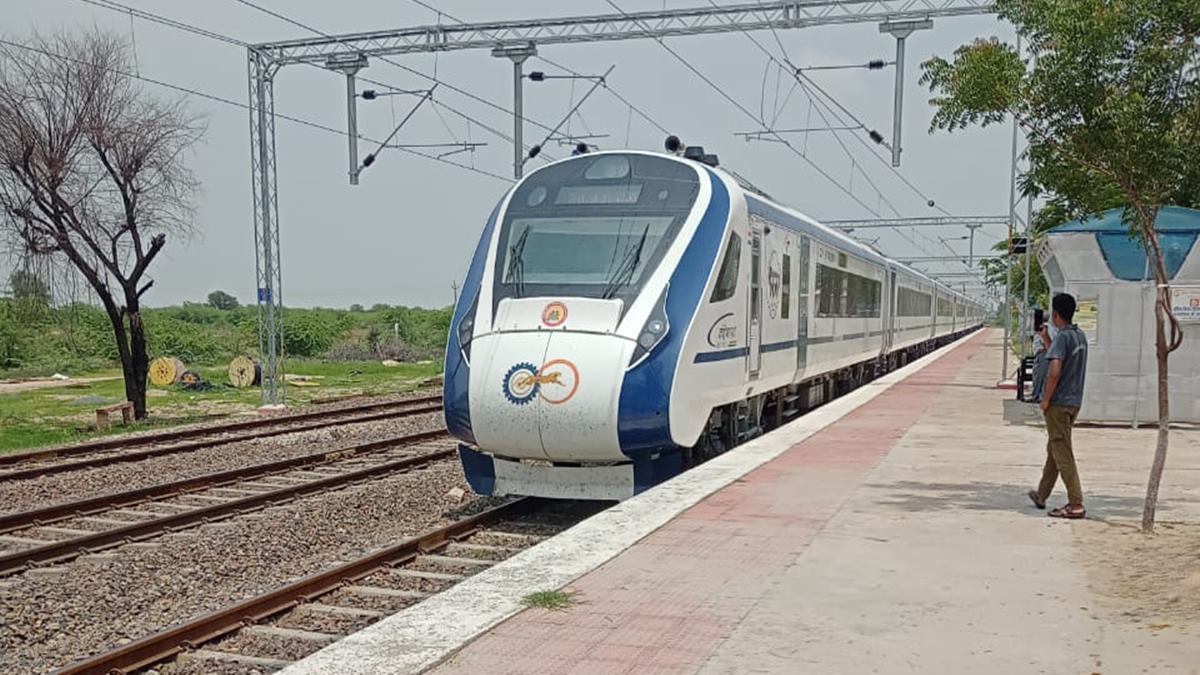 Jodhpur-Ahmedabad Sabarmati Vande Bharat Express inaugural run: Rajasthan's 2nd semi-high speed ...