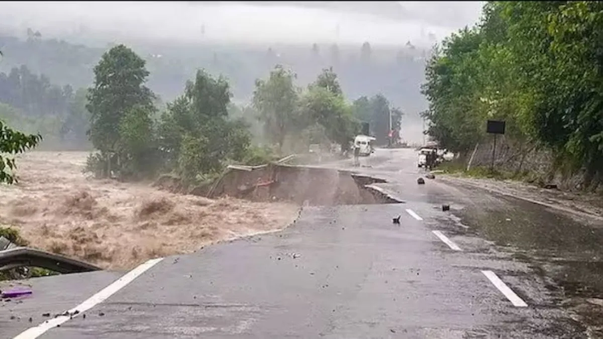 Himachal Road Run Riot! National Highways blocked, roads closed, others destroyed; hill state ...