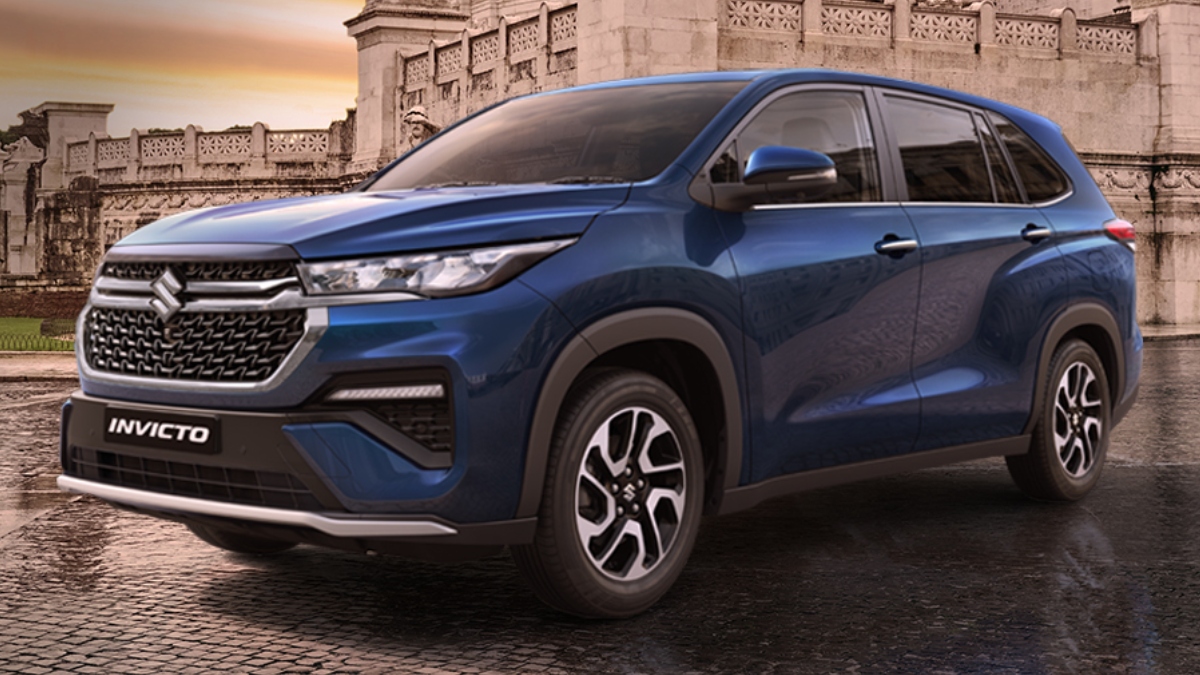 Maruti Suzuki Invicto vs Toyota Innova Hycross comparison: Differences ...