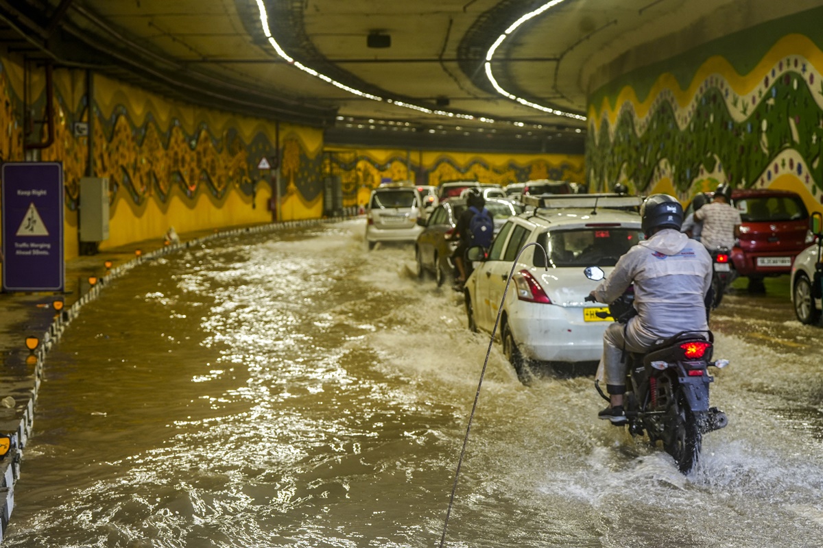 Heavy monsoon rains in North India: Respite from heat or commuters ...