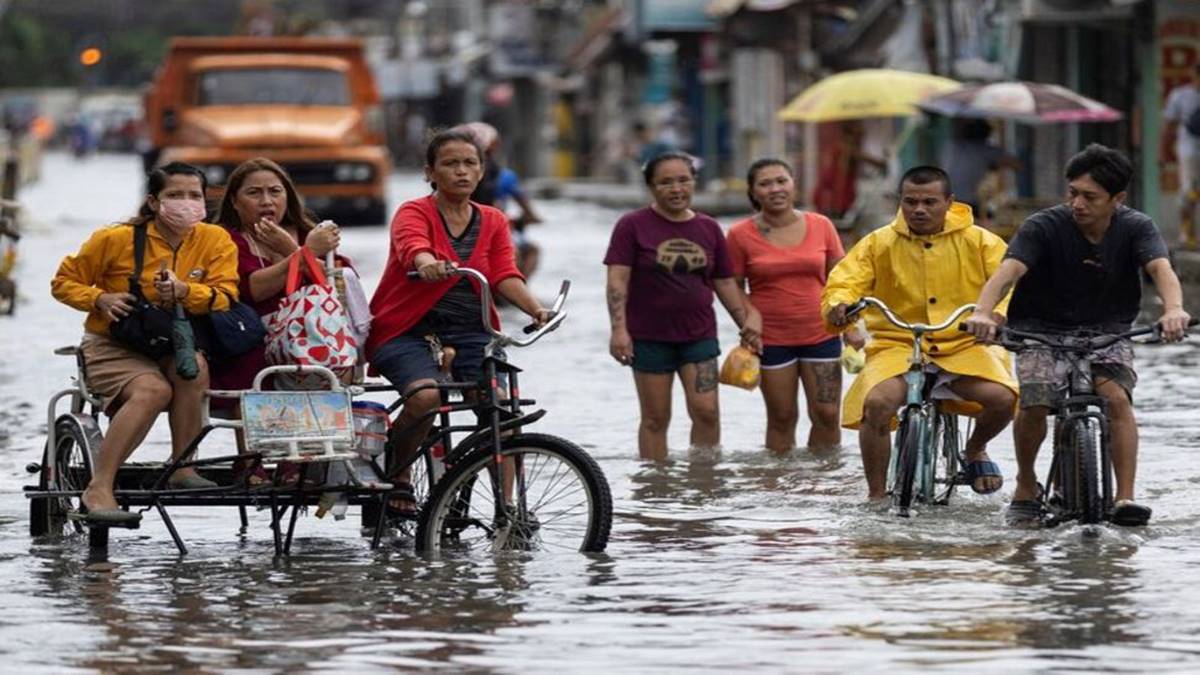 Typhoon Doksuri destroys power lines, closes factories as it rips into ...