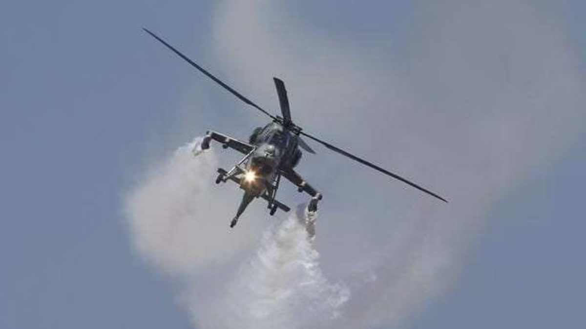 Australia military chopper crash: Four crew members missing, here's ...