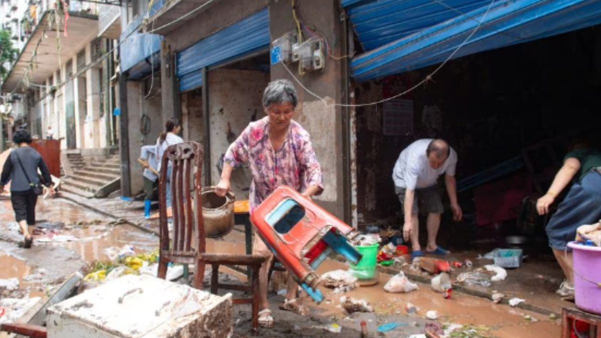 Regions in China face worst floods in 50 years as seasonal currents hit ...
