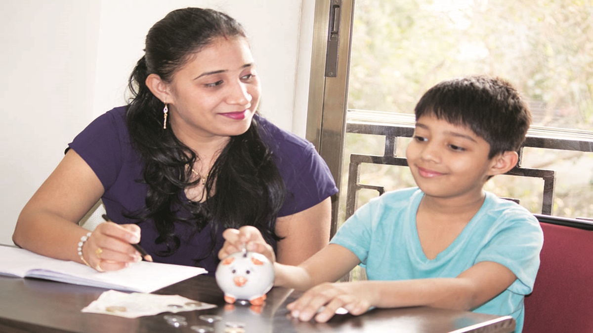 Financial planning for children’s needs: Mutual funds are better than ...