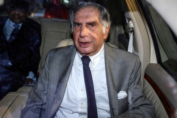 Meet Maya Tata, the step-niece of Ratan Tata and grand-daughter of ...
