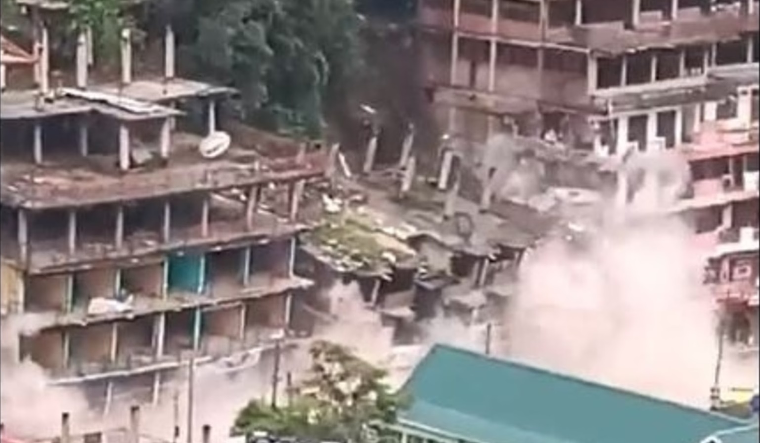 Multiple buildings collapse in Kullu landslide as rain fury batters Himachal, red alert issued ...
