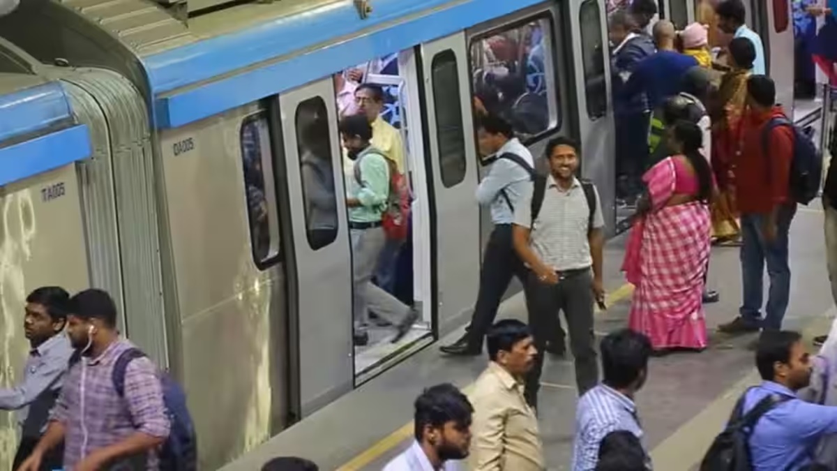 Hyderabad Metro's offer for unlimited rides begins! Here's how you can ...