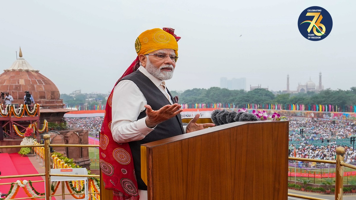 Mission 2024: PM Modi's 'parivarjan' versus 'parivarbad' rhetoric will ...
