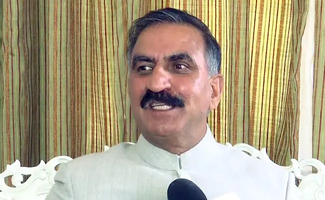 Himachal Pradesh CM's chopper makes emergency landing at Bithal - India ...