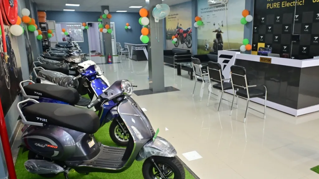 PURE EV launches Ujala E-bike showroom in Lucknow - Express Mobility News | The Financial Express