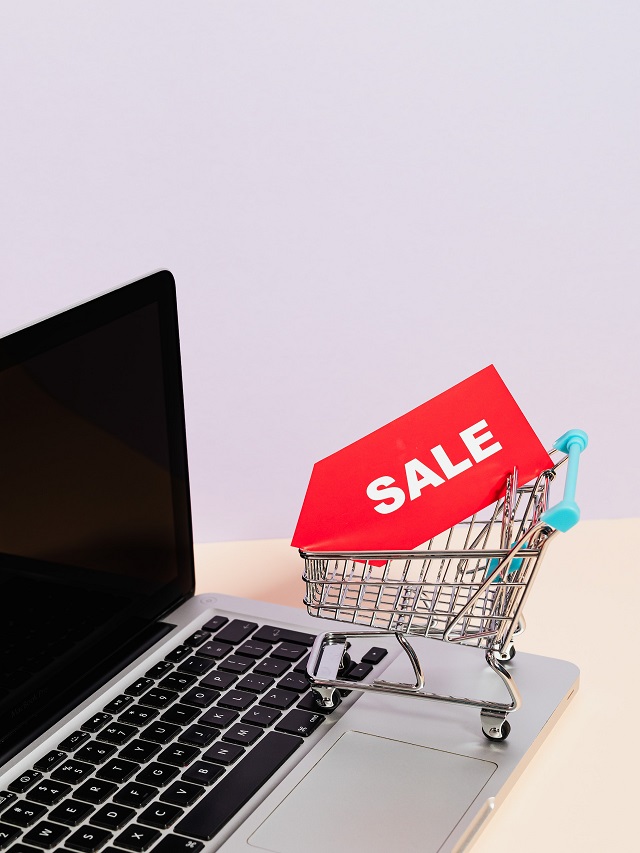8 Easy Steps to Start Selling Goods Online