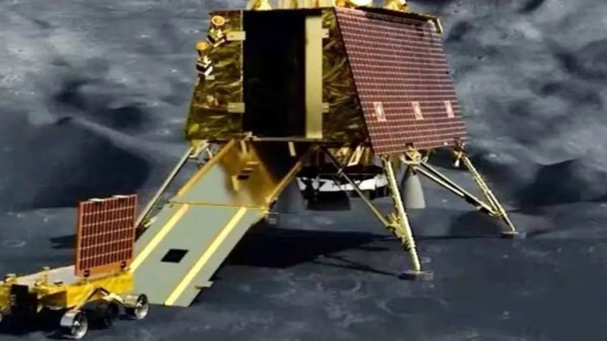 Chandrayaan-3 Update: ISRO posts first video of Pragyan rover coming ...