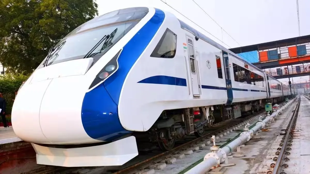 Vande Bharat Express to run on Patna-Howrah route soon! Indian Railways set to introduce Bihar's ...