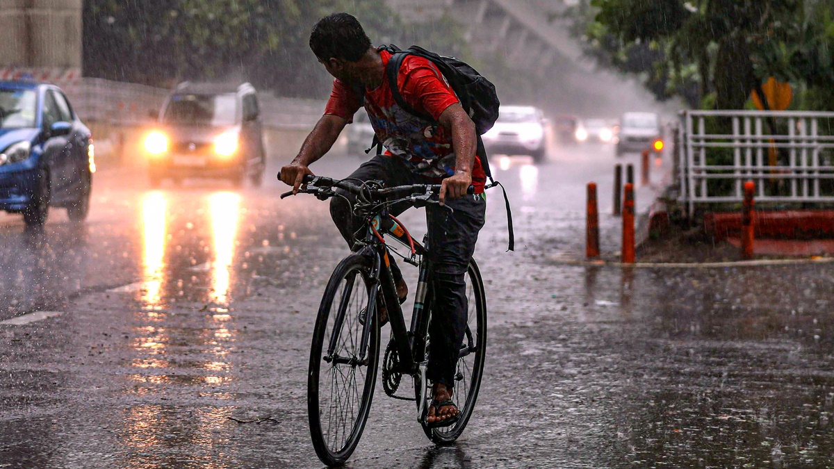 Weather news: IMD predicts moderate to heavy rainfall for several ...