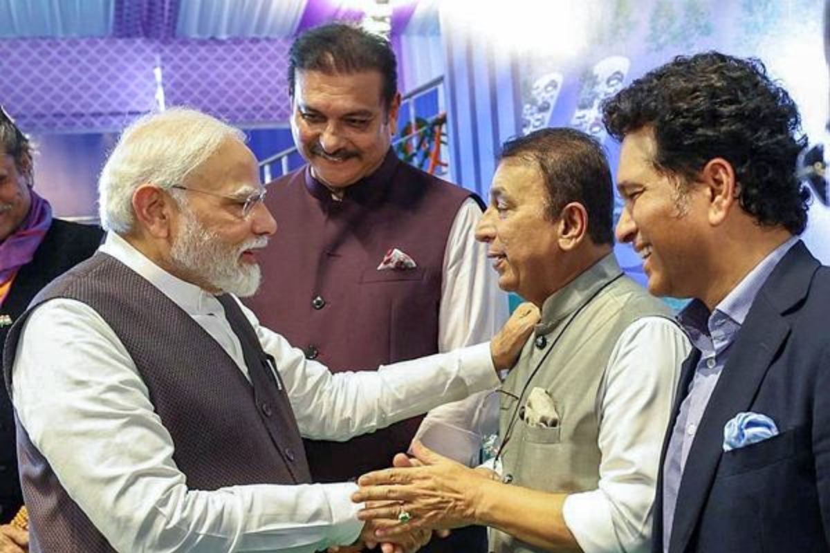 In Pics: PM Narendra Modi interacts with Sachin Tendulkar, other ...
